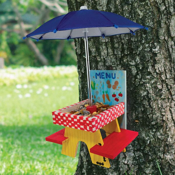 Squirrel Feeder Kit | Earl May